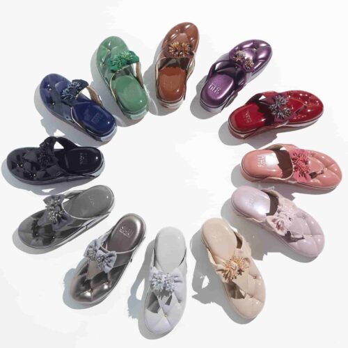 12 คู่น่าตำ SHU รองเท้าชูเบอรี่ในตำนาน ใส่สบาย ดีไซน์สวย นุ่มเหมือนเดิน ...